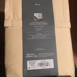 Threshold | Bedding | Performance Sheet Set Solids 40 Thread Count ...